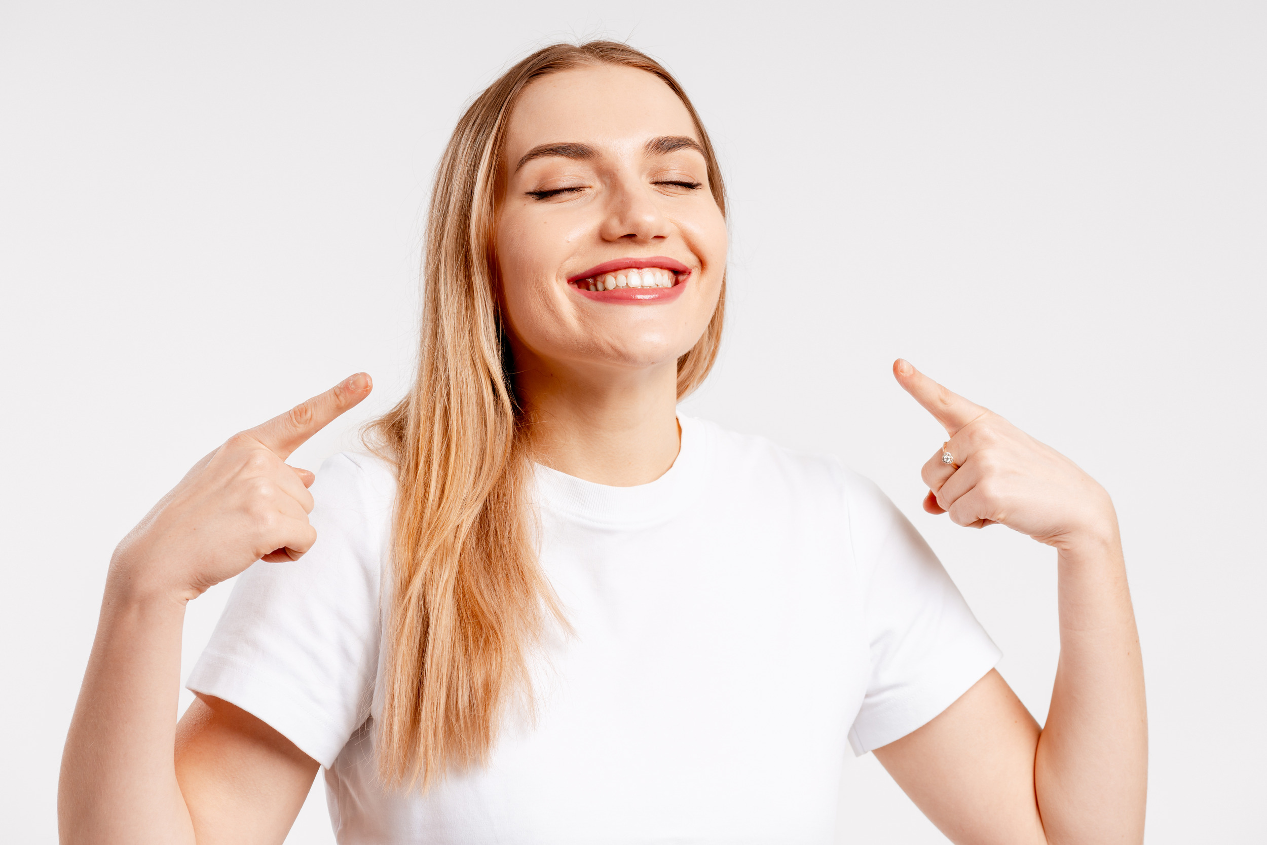 How To Brighten Smiles With Teeth Whitening | Ankeny, IA